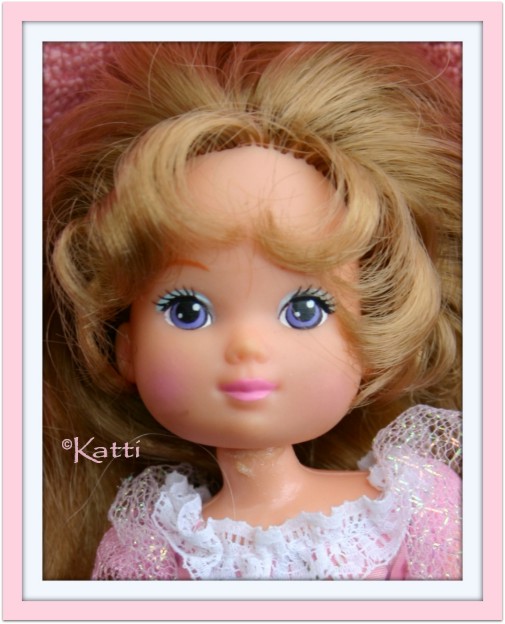 Kattis Dolls